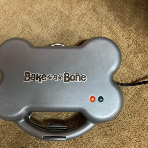 Dog | Bake A Bone Dog Treat Maker As Seen On Tv | Poshmark